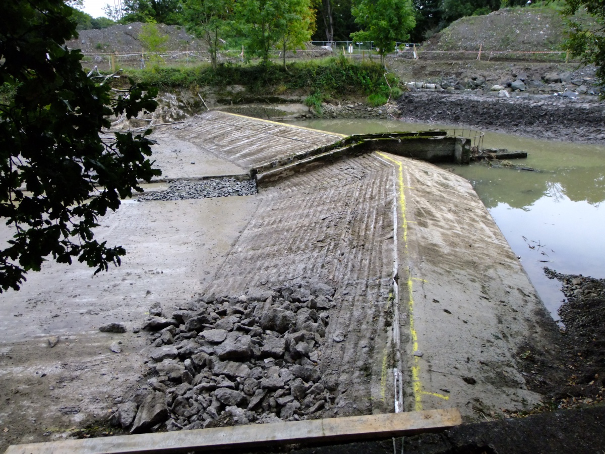 File:Removing weir.jpg - RESTORE